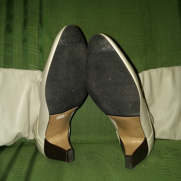 Joyce | Shoes | Joyce Wind Womens Boots White Size 75 W | Poshmark